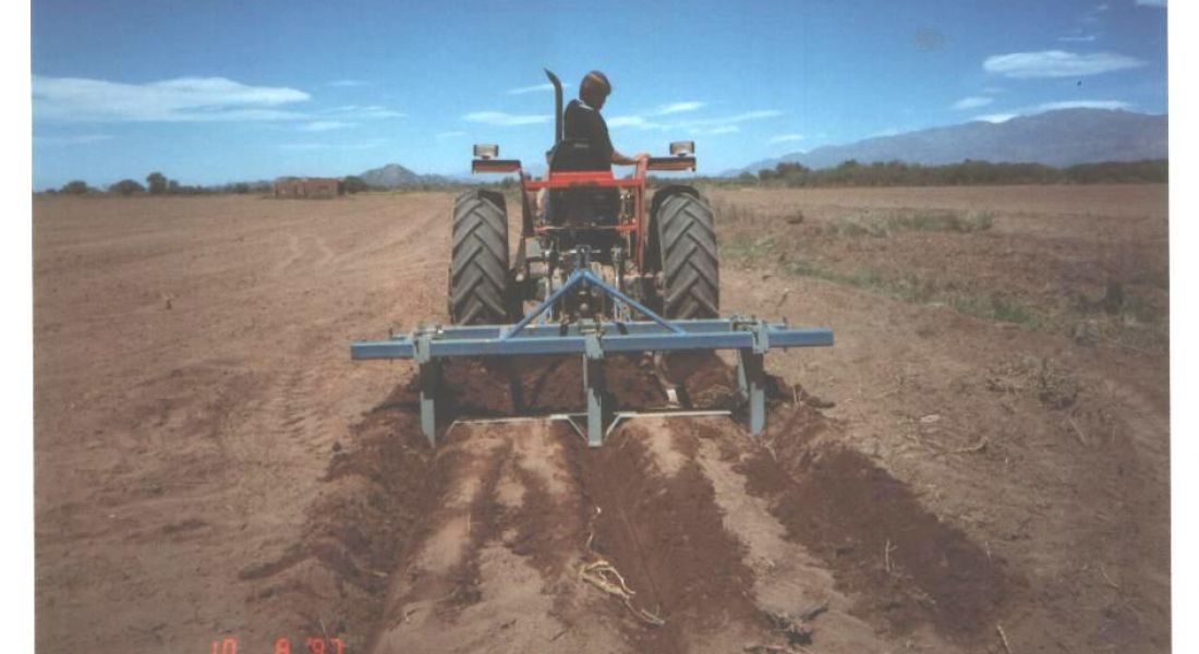 11.2-herramienta-para-conformar-surcos-en-v | PyR Argentina, riego por ...